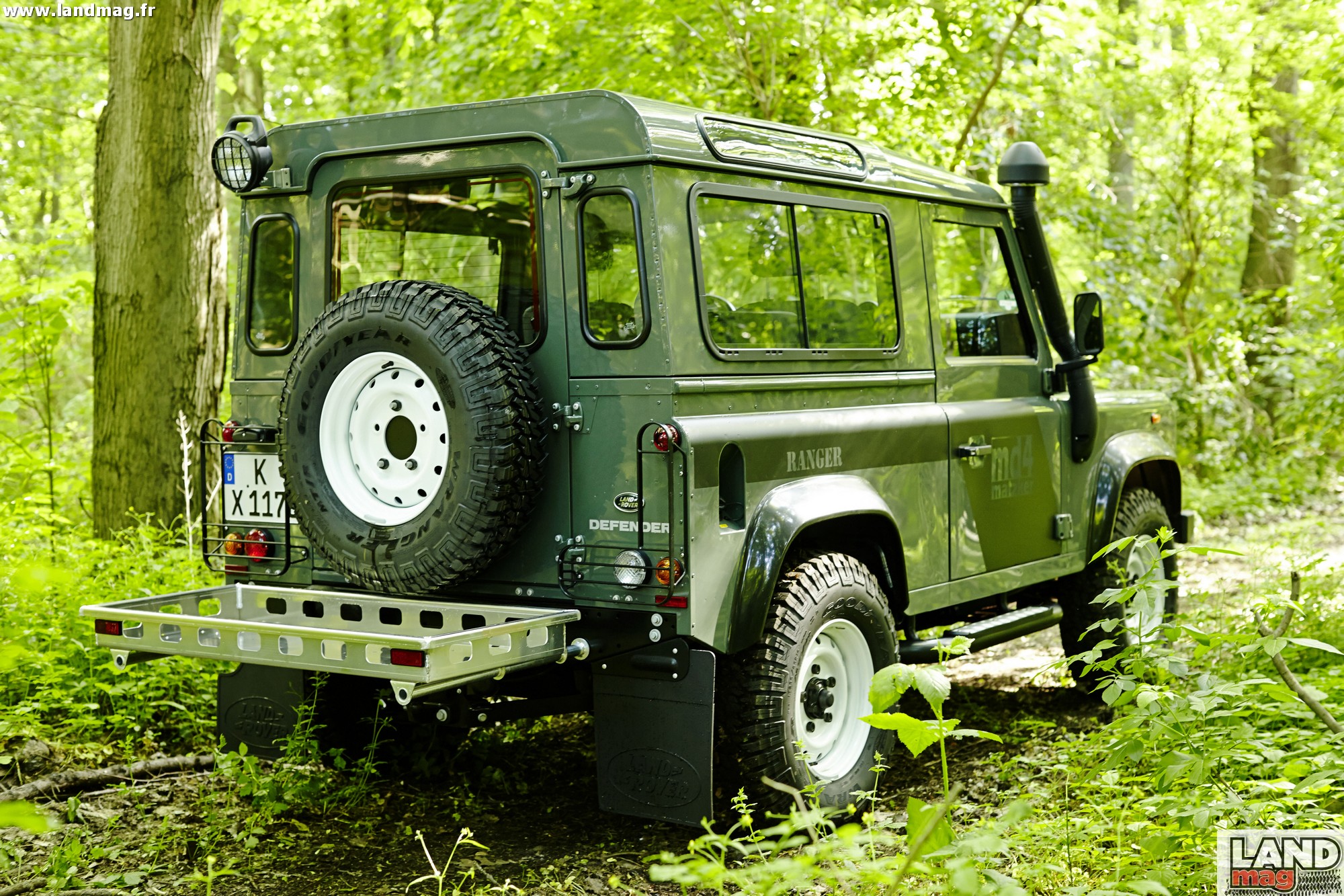 Photo Defender_td4_Ranger_Wald006 | Land Mag